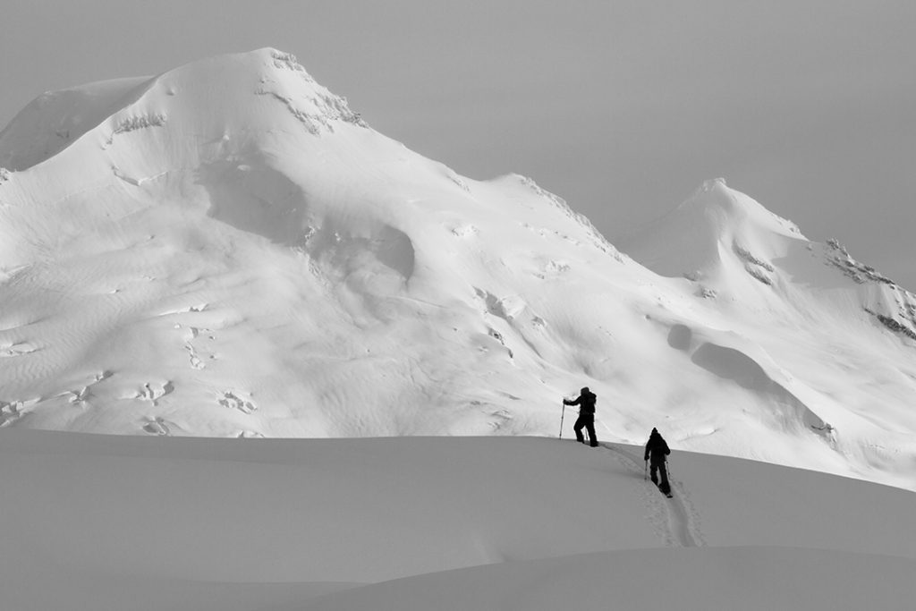 Here’s a new pair of splitboard bindings, on us – Snowboard Magazine