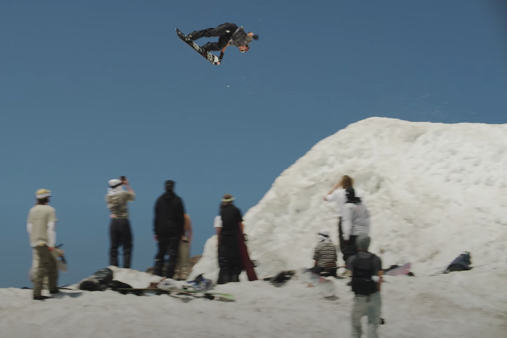 Pro Snowboarders Migrate To Oregon For Summer – Snowboard Magazine