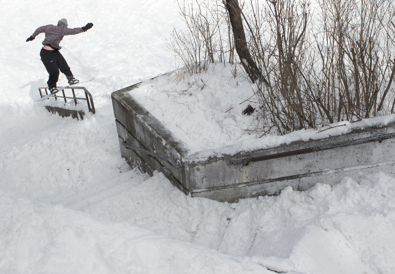 Inside the Pro Model: Kennedi Deck’s Collection with Vans Snow ...