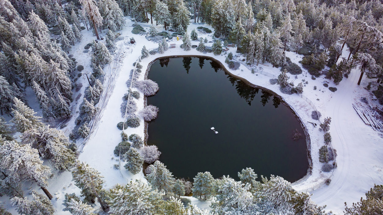 How Does Snowmaking Actually Work? – Snowboard Magazine