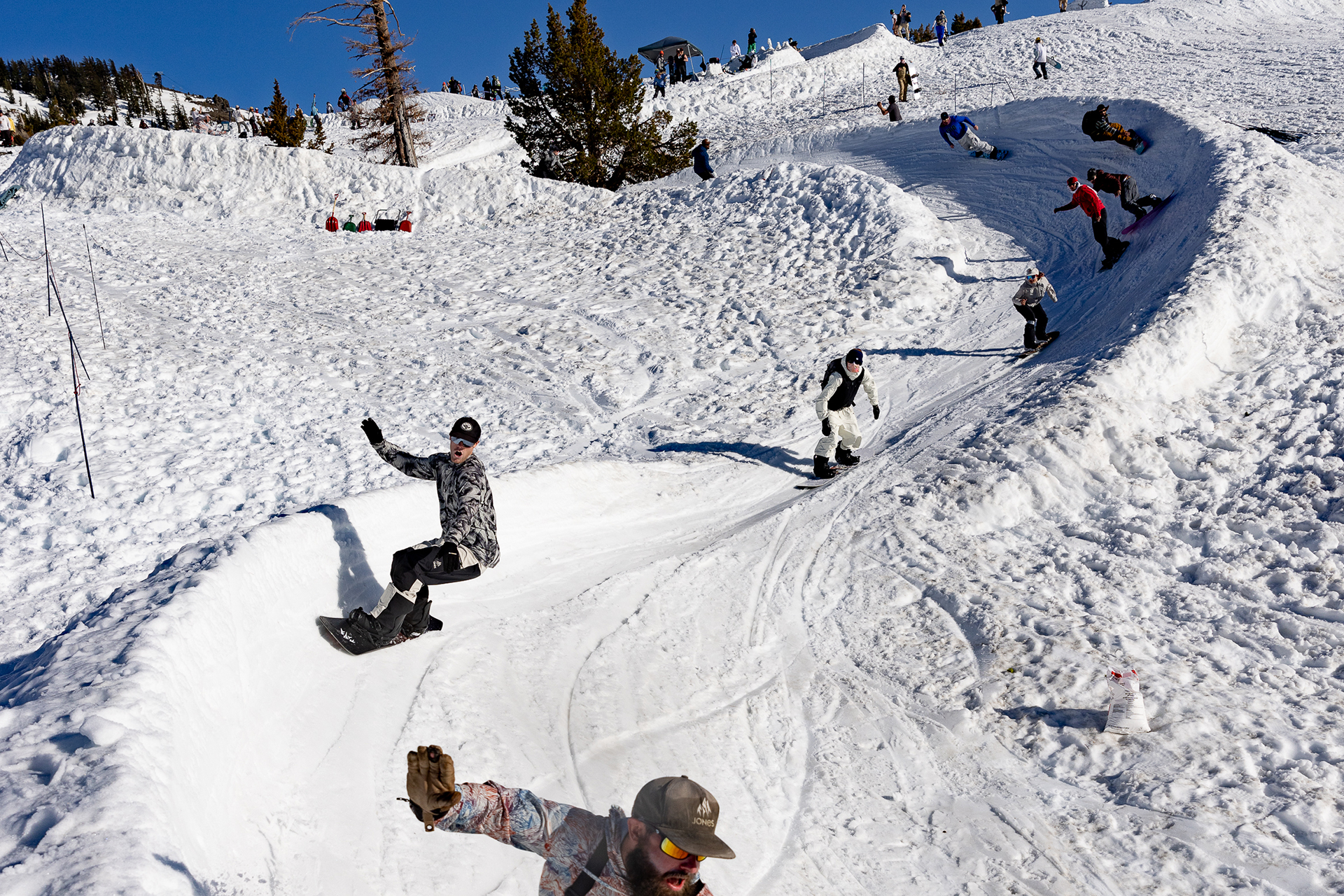 The Largest DIY Snowboarding Event Of The Year? – Snowboard Magazine
