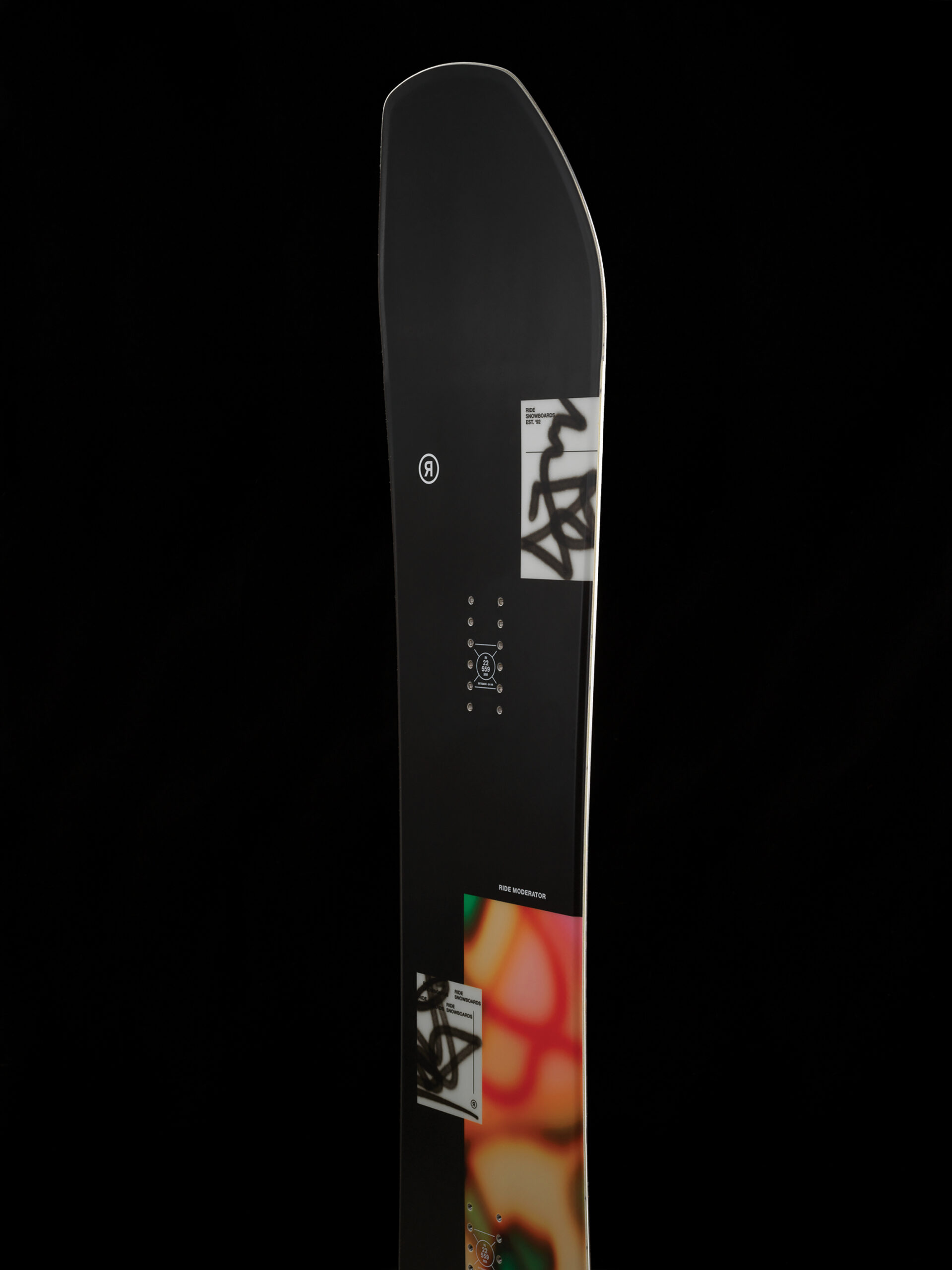 2025 Platinum Pick Board: Ride Snowboards Moderator – Snowboard Magazine