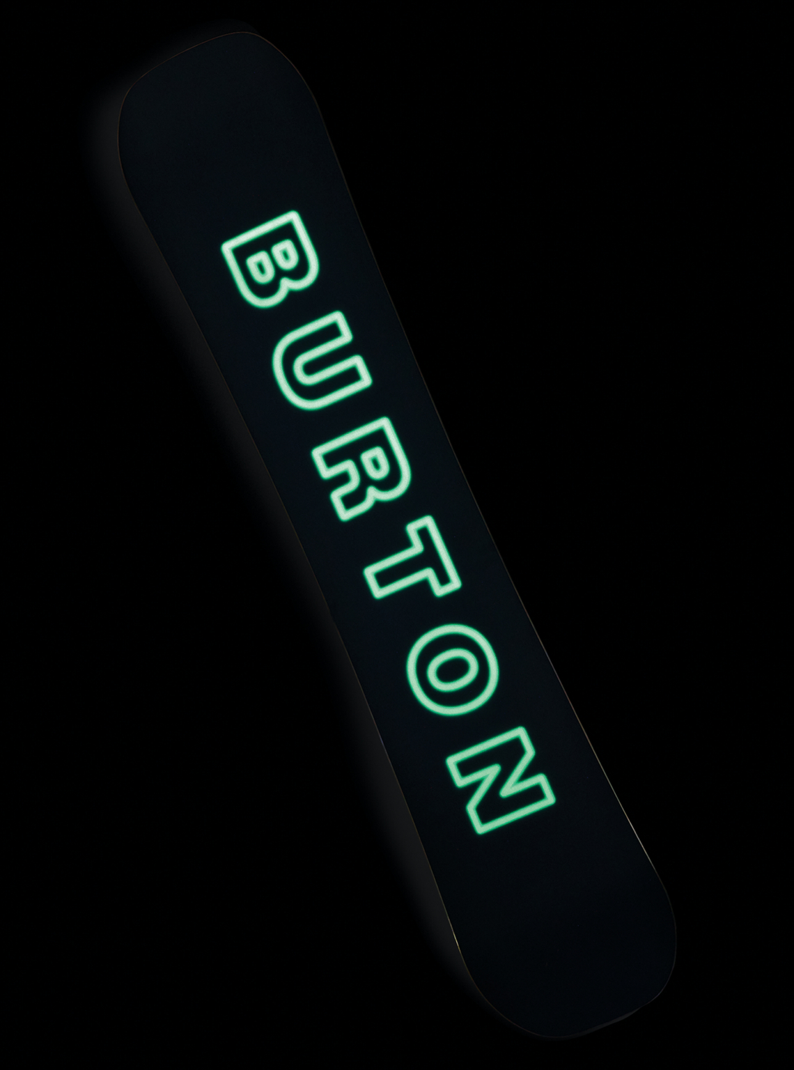 Lineage: The Infallible Burton Custom – Snowboard Magazine