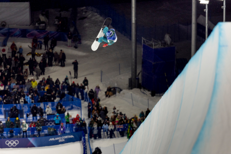 Chloe Kim and Scotty James Lead The Way in Olympic Halfpipe Qualifiers ...